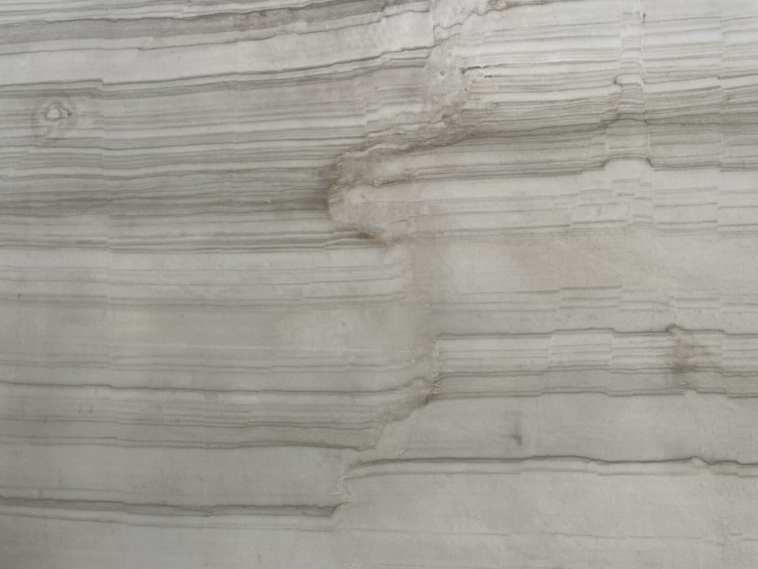 Chantilly Quartzite in San Antonio, TX | LuxeCraft