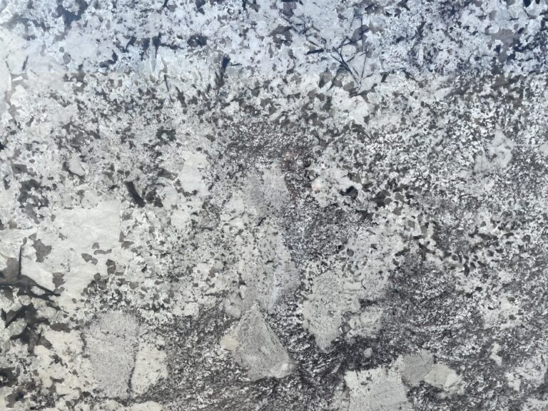 Splendor White Stone in San Antonio, TX | LuxeCraft